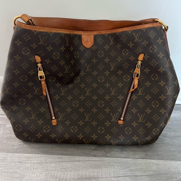 Louis Vuitton | Bags | Copy Copy Louis Vuitton Shoulder Bag Purchased ...